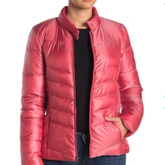 Via Spiga | Jackets & Coats | Via Spiga Smocked Quilted Puffer Jacket ...